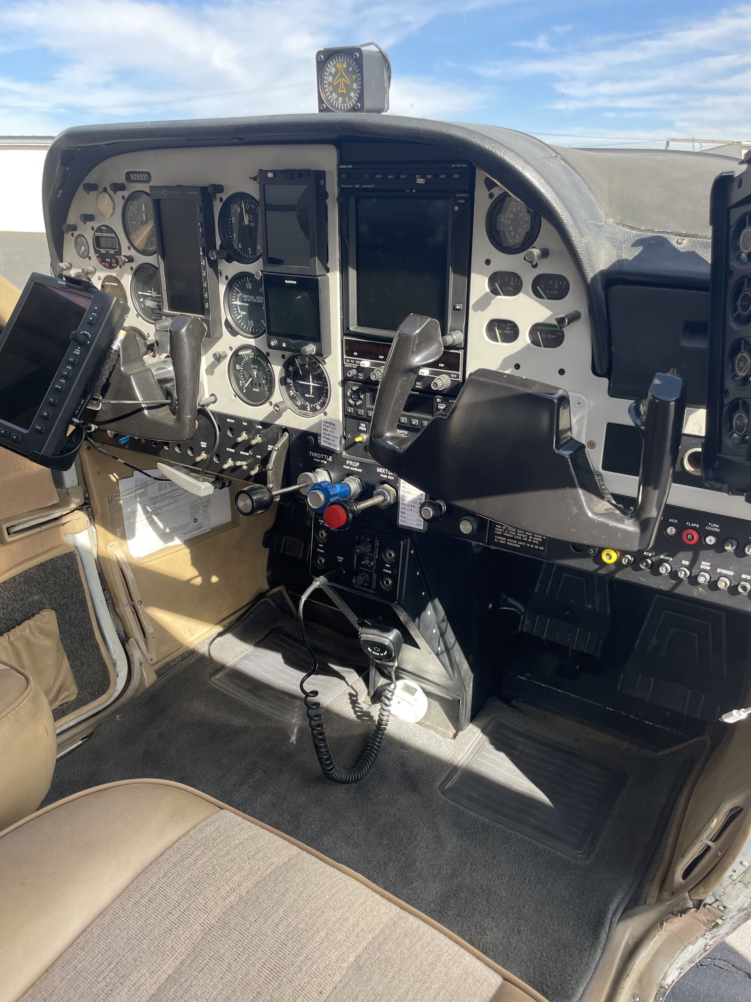 68 Cardinal /180 FG N29331