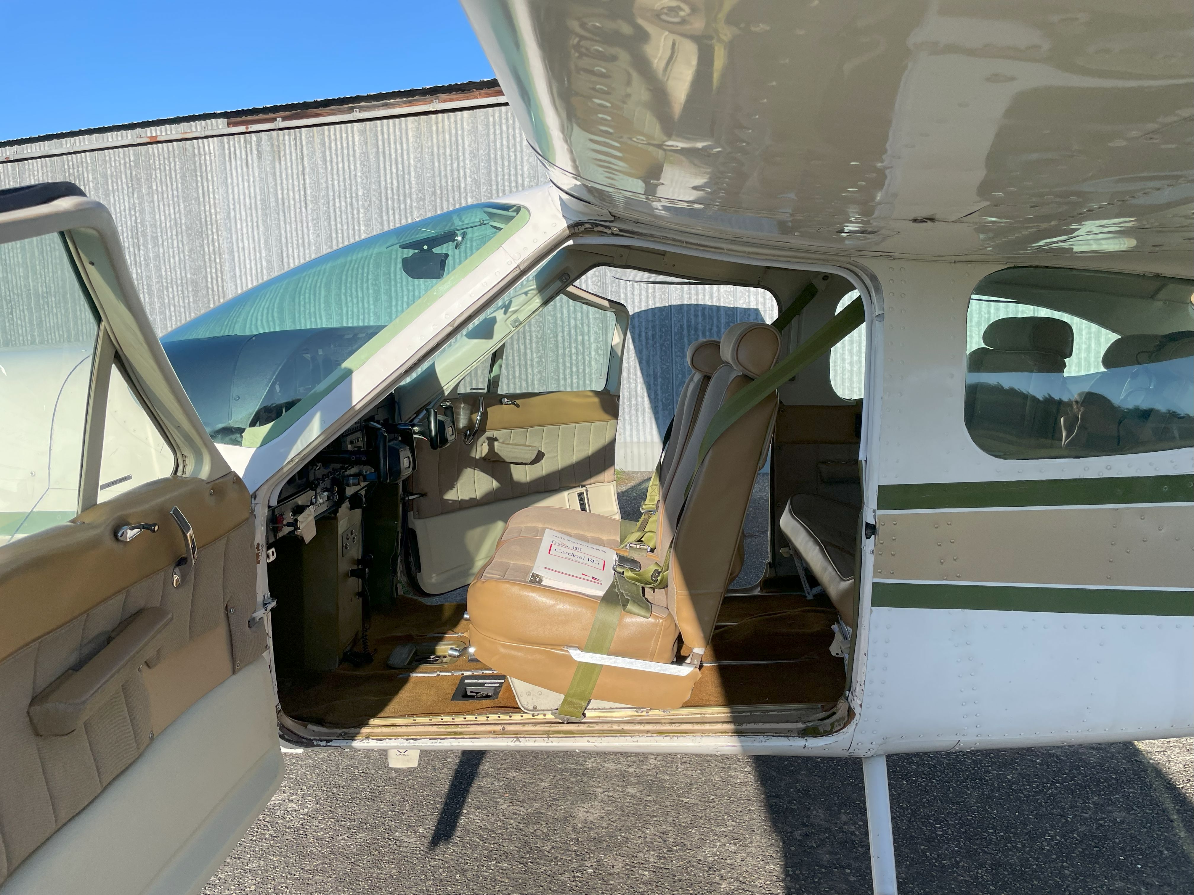 Cessna Cardinal Rg Interior Pictures
