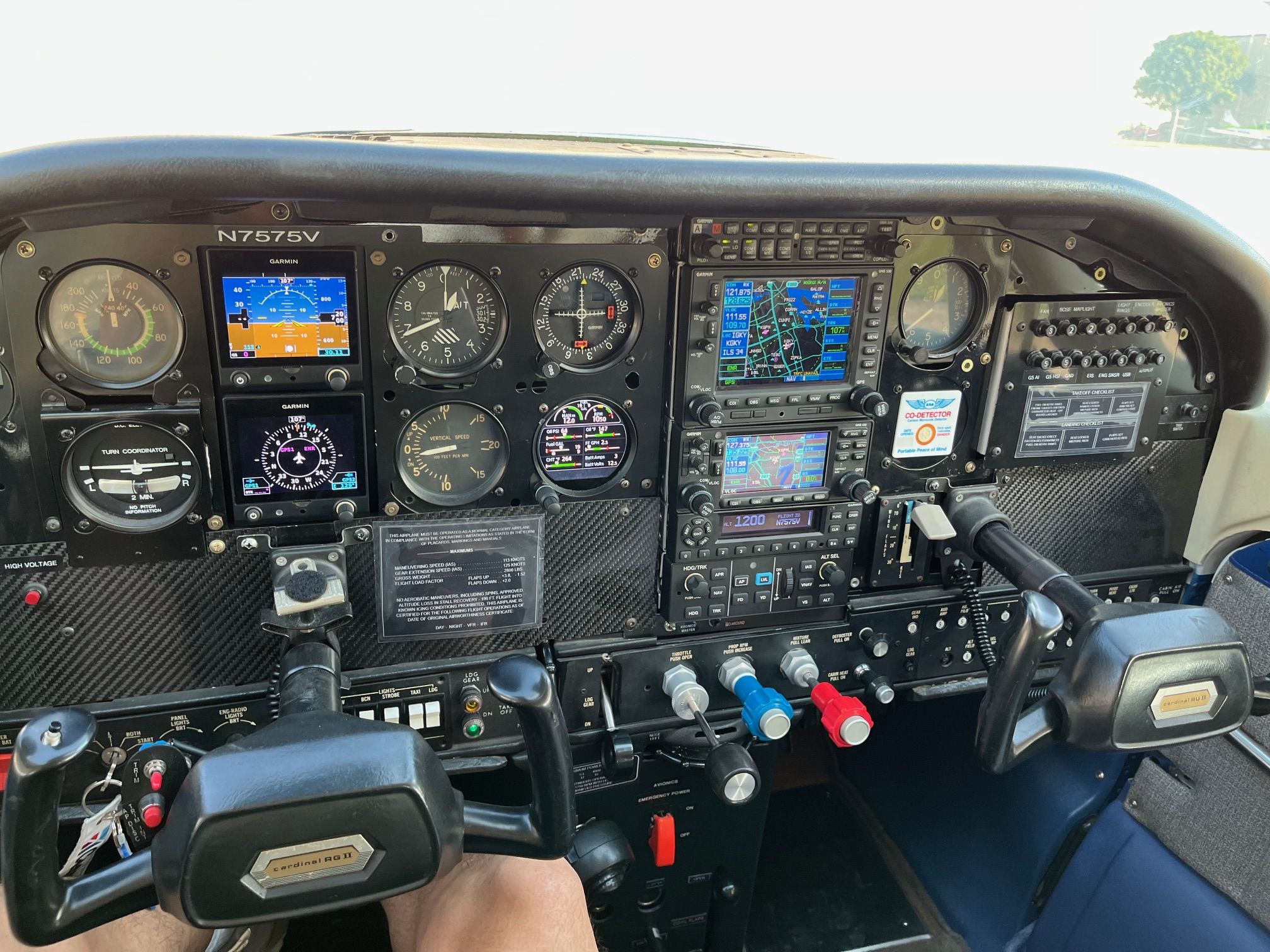 76 Cardinal RG N7575V